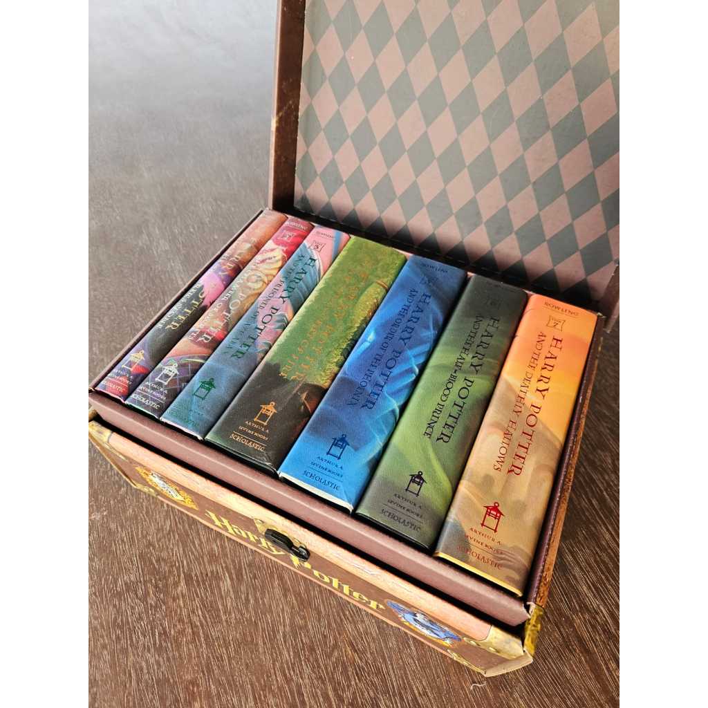Box Harry Potter - Baú Hardcover (English Limited Edition) | Shopee Brasil