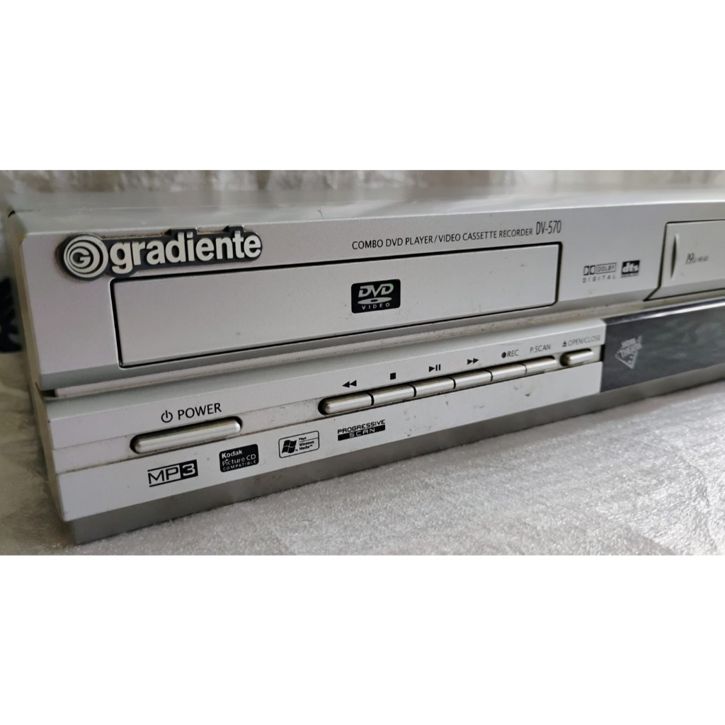 COMBO DVD PLAYER/ VÍDEO CASSETE RECORDE - MOD: DV - 570 GRADIENTE - ( NO ESTADO ) | Shopee Brasil