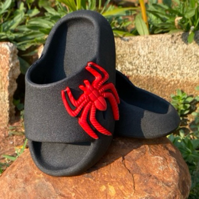 Chinelo Nuvem Menino Aranha Teia Spider Man Personagem Herói Leve ...