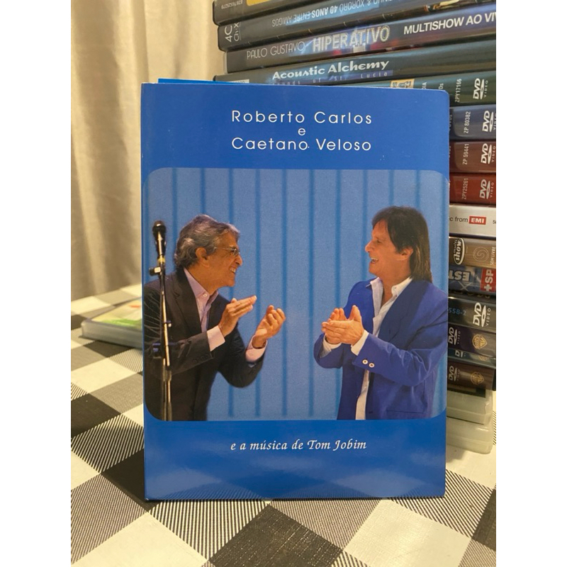 DVD Roberto Carlos e Caetano Veloso e a Música de Tom Jobim | Shopee Brasil