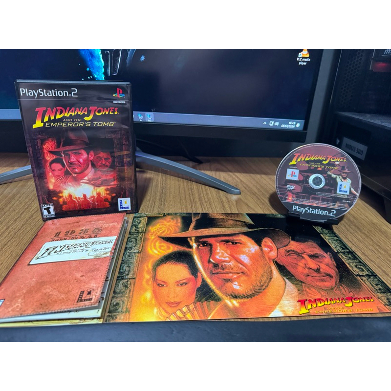 Indiana Jones And The Emperor's Tomb com Manual/Pôster para PS2 ...