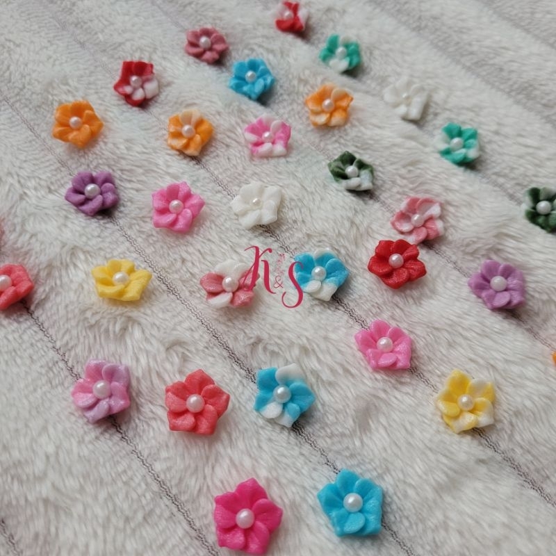 Mini Flor 01 - aplique de pasta americana - confeito de açúcar - 20 ...