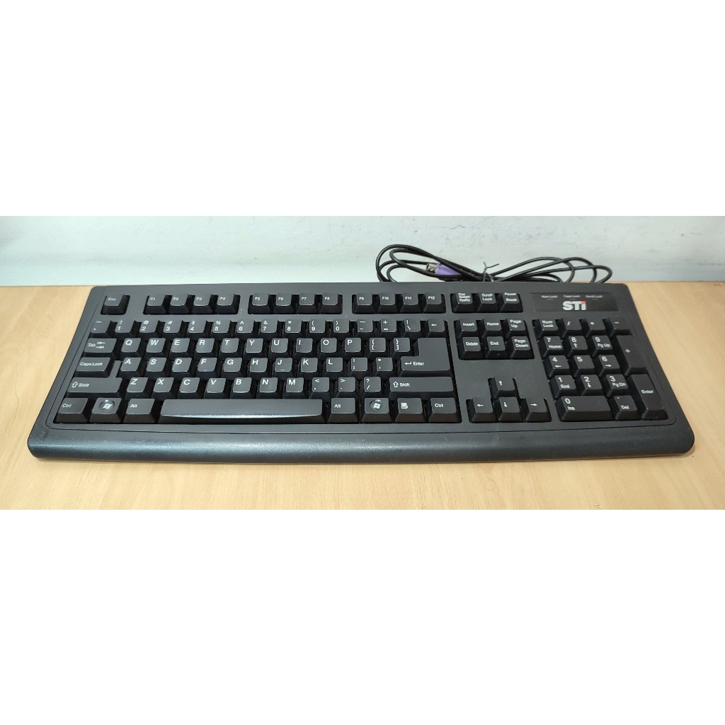 Teclado STI K291 PS2 com pés ABNT2 | Shopee Brasil