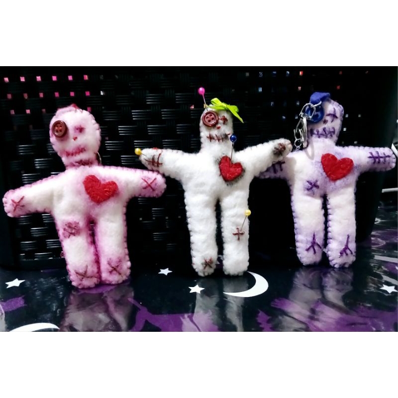 CHAVEIRO BONECO VOODOO VODU DOLL HALLOWEEN | Shopee Brasil