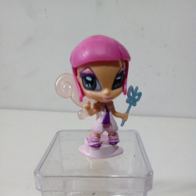 Mini Doll Pixie Lockette - Clube das Winx - Mattel - 5 cm | Shopee Brasil