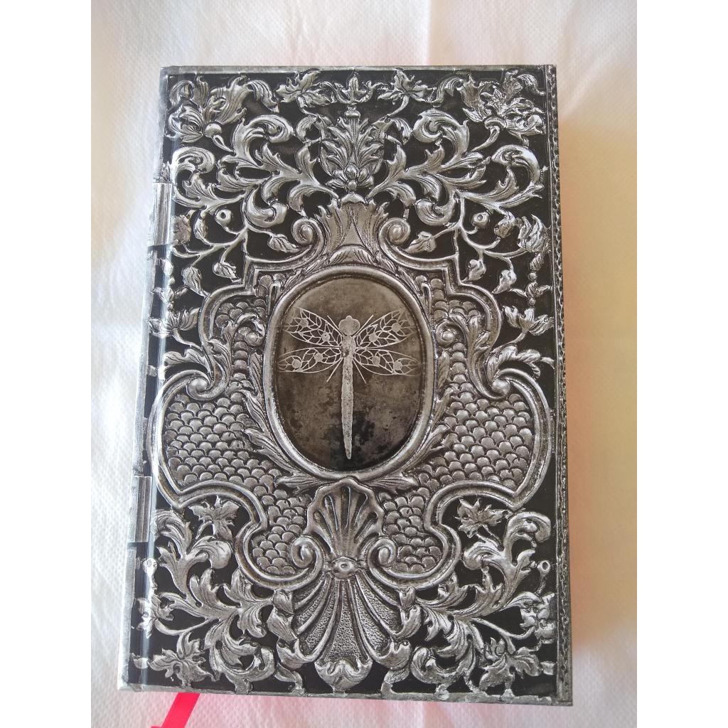 A menina submersa / Caitlin R. Kierman | Shopee Brasil