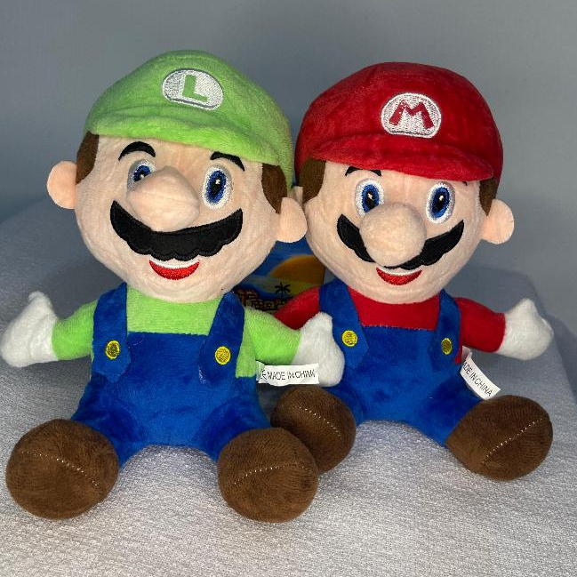 BICHO DE PELUCIA IRMÃOS MARIO E LUIGI ANTIALERGICO | Shopee Brasil