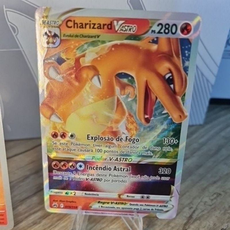 Kit Carta Pokemon- Charizard Ultra Rara, Charmeleon e Chamander ...
