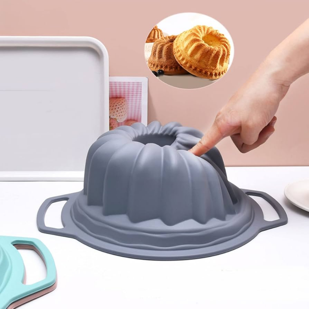 Forma Redonda de Silicone com Furo no Meio - Cor Cinza, Praticidade e ...