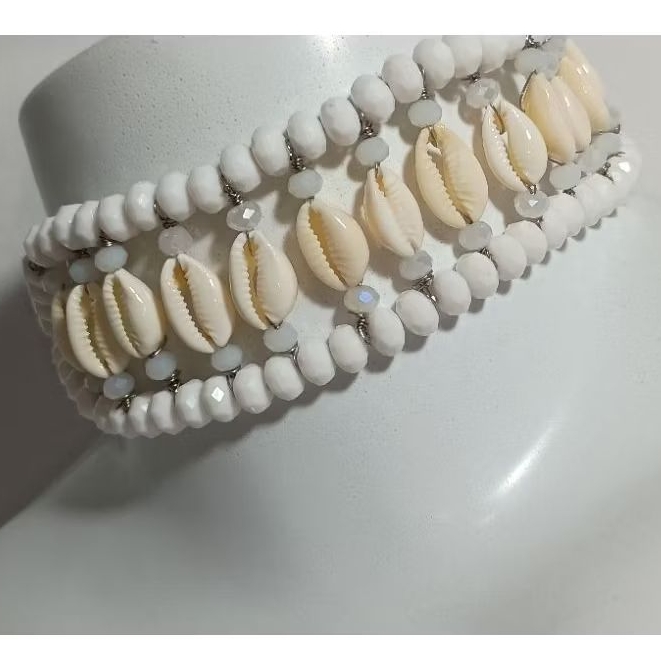 Confira O Colar de Praia é um choker, ou seja, um Colar de Praia curto ...
