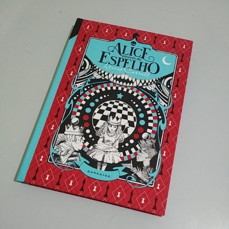 Alice através do espelho (Classic Edition) | Shopee Brasil