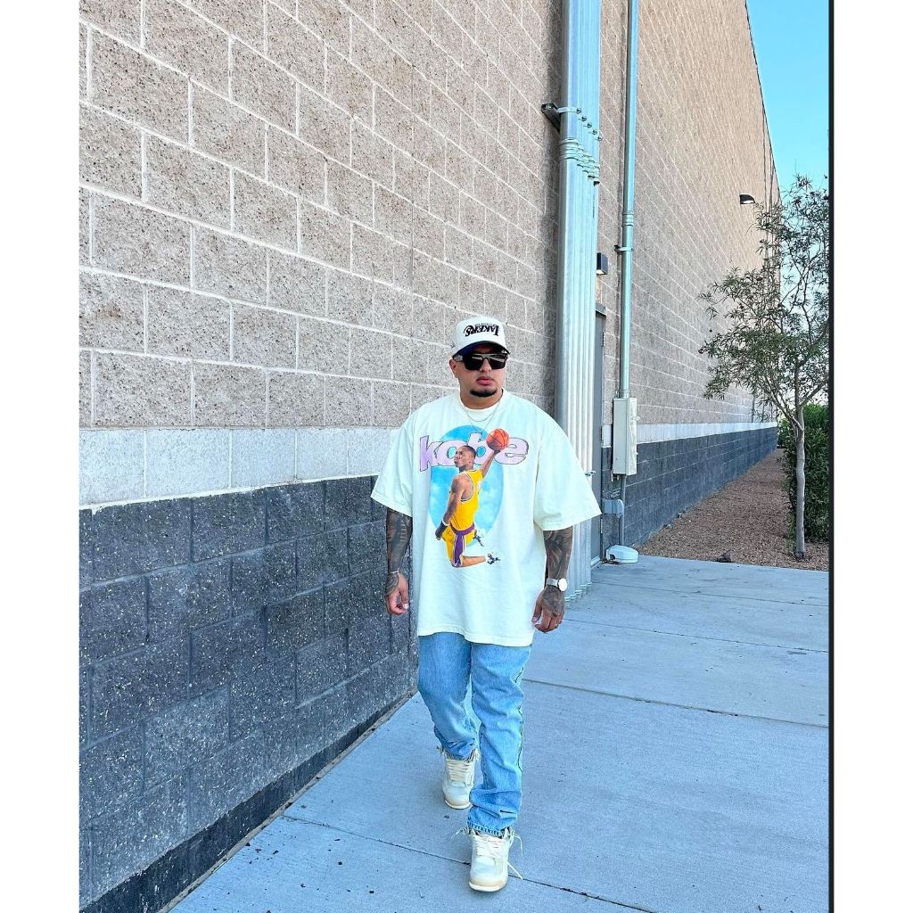 Camiseta outfit Oversized streetwear Estilo rap, streetwear, e atitude ...