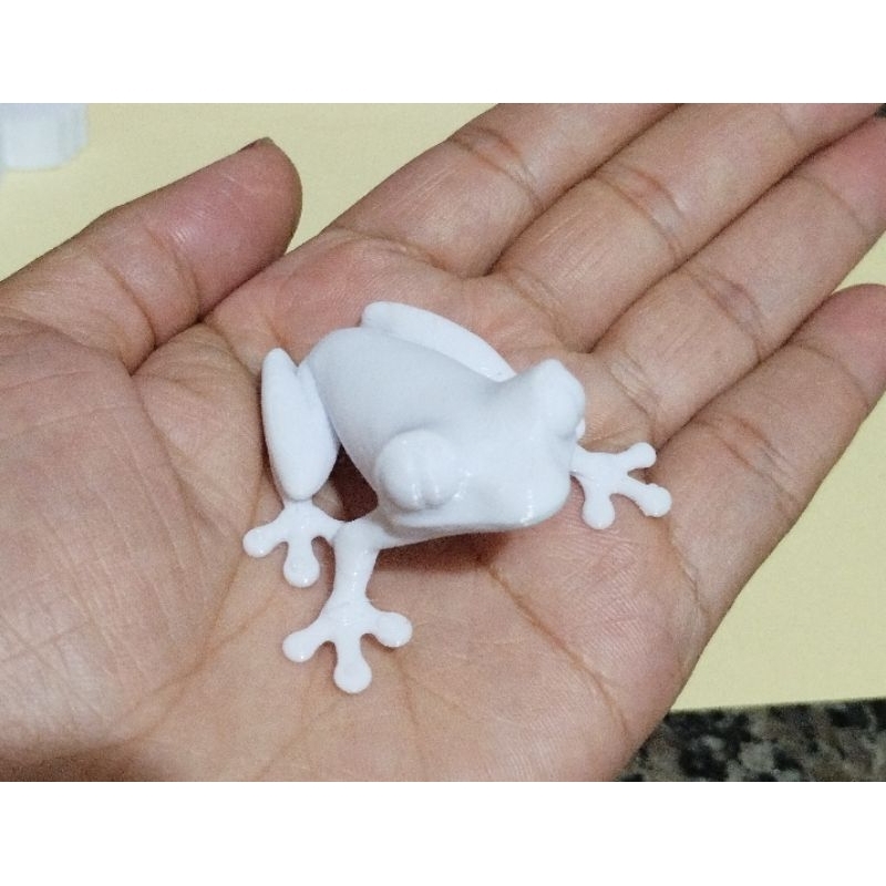 Sapo feito em impressão 3D, pequeno, decoração. | Shopee Brasil