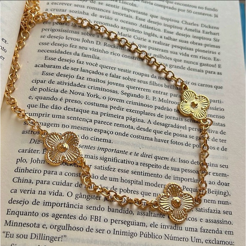 Colar Inspiração Van Cleef Dourado | Shopee Brasil