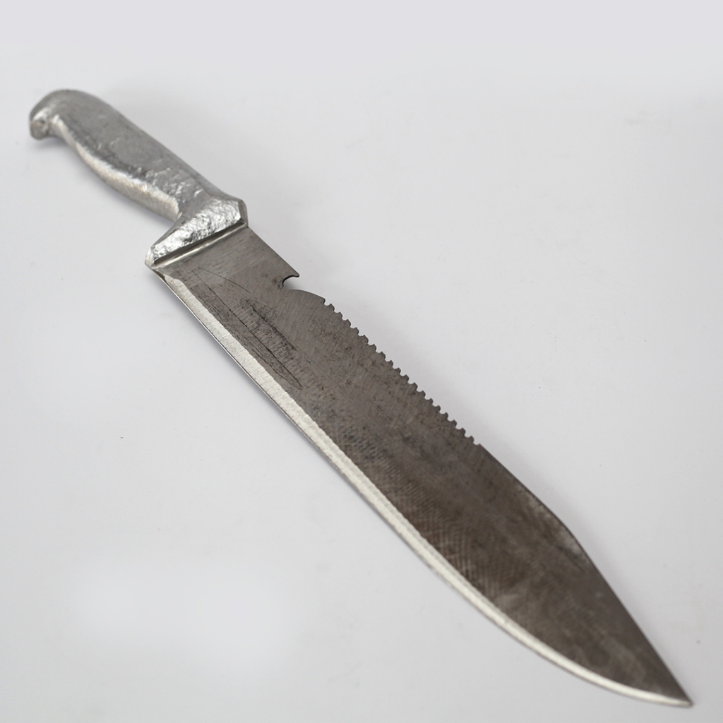 Facão Artesanal / Faca grande - Lâmina de aço com Serrilhas e cabo de ...