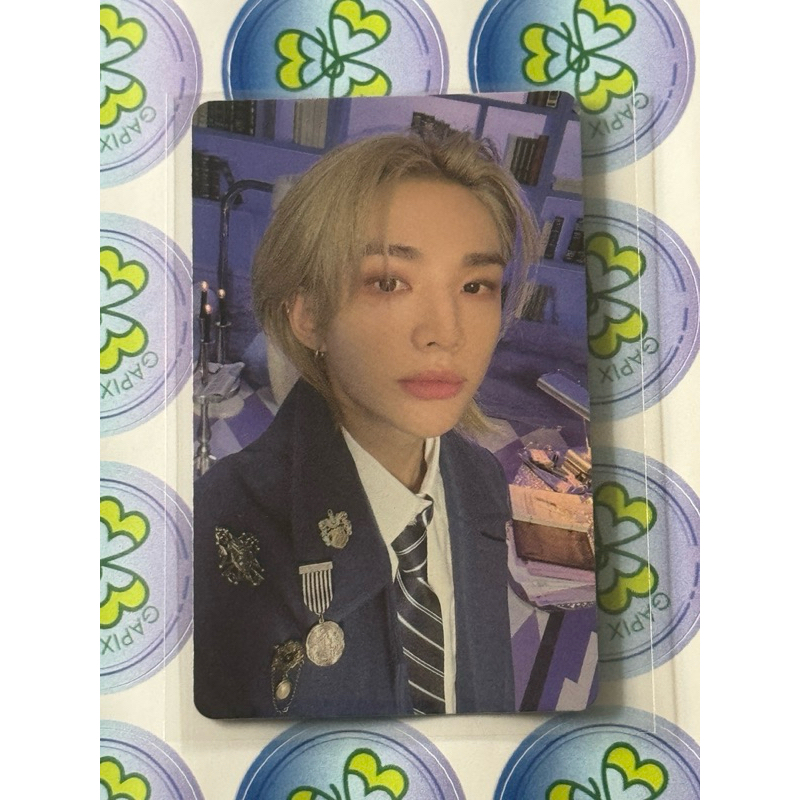 Photocard Hyunjin Magic school Oficial - LEIA A DESCRIÇÃO | Shopee Brasil
