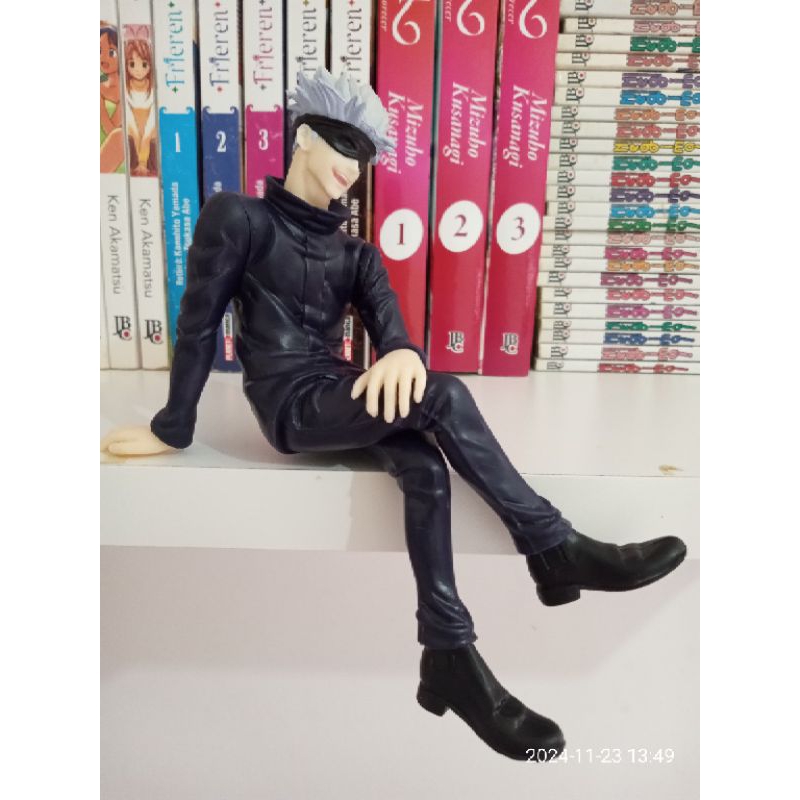 Satoru Gojo Action Figure Jujutsu Kaisen Sentado - Alta qualidade ...
