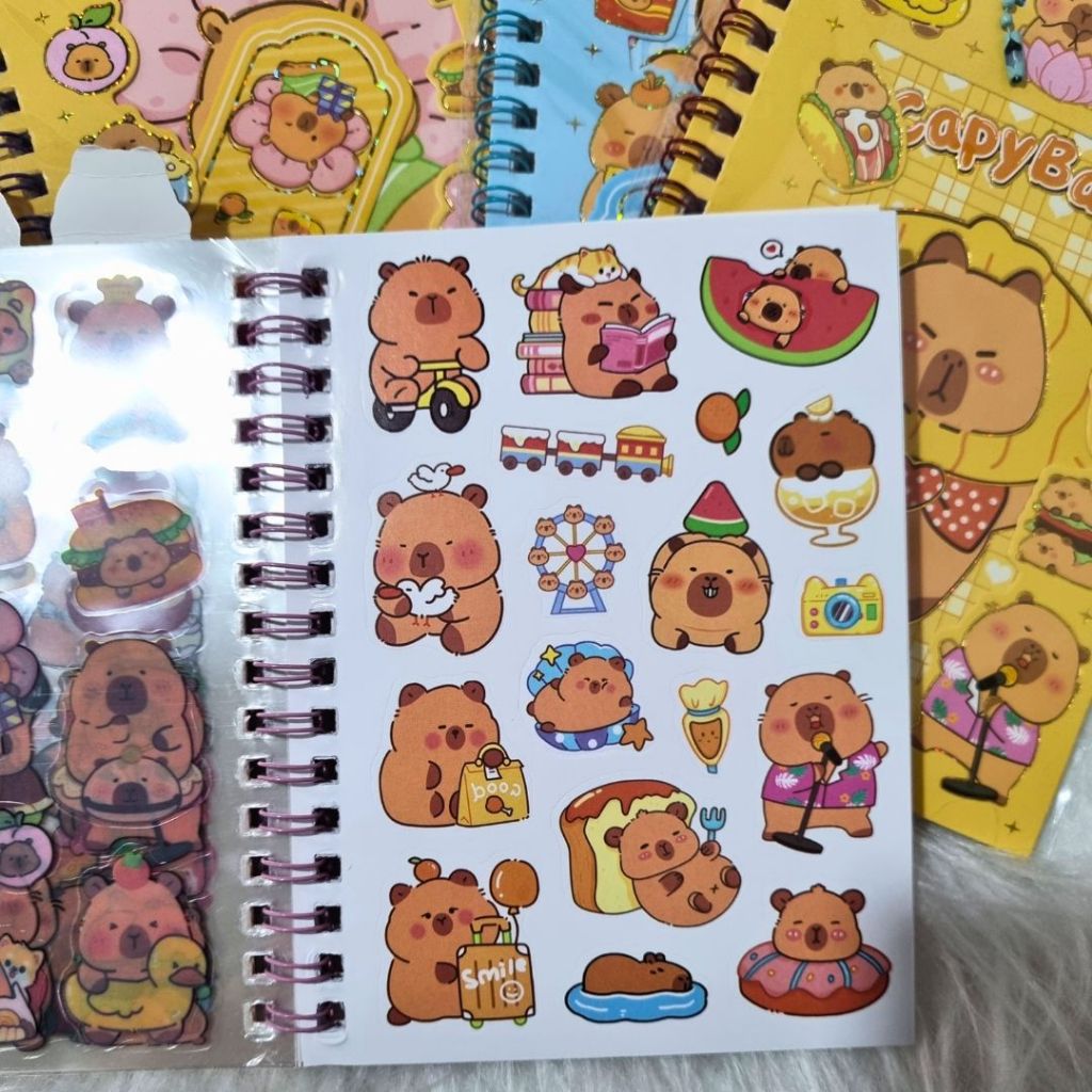 Caderno de Adesivos Capivara com Pingente - Papelaria Fofa - Papelaria ...