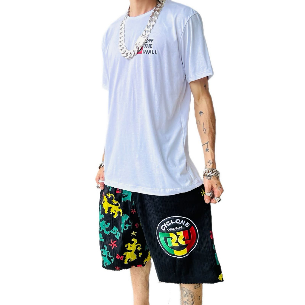 Bermuda Da Cyclone Veludo Mandrake + Camiseta Preta Surf | Shopee Brasil