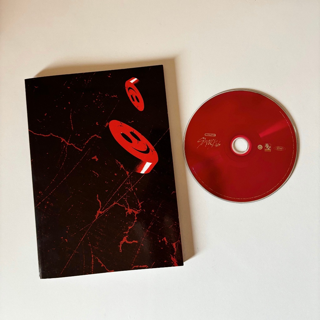 STRAY KIDS - ODDINARY ÁLBUM MASK OFF (VERMELHO) SKZ | Shopee Brasil