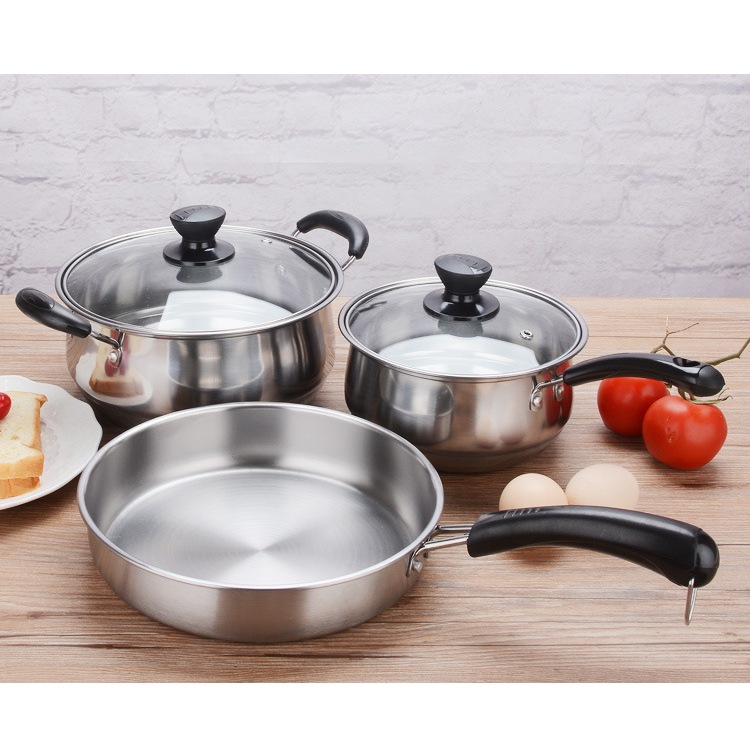 Jogo de Panelas Inox 05 peças Cozzure. Feito com Inox com tampa em ...