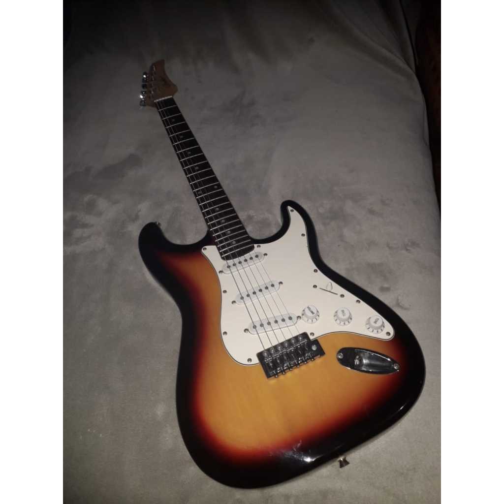 Guitarra Condor RX 10 Stratocaster Sunburst Captadores Cerâmicos em ...