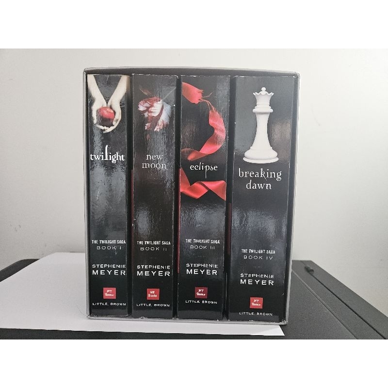 Box Saga Crepúsculo Twilight em Inglês - Stephenie Meyer | Shopee Brasil