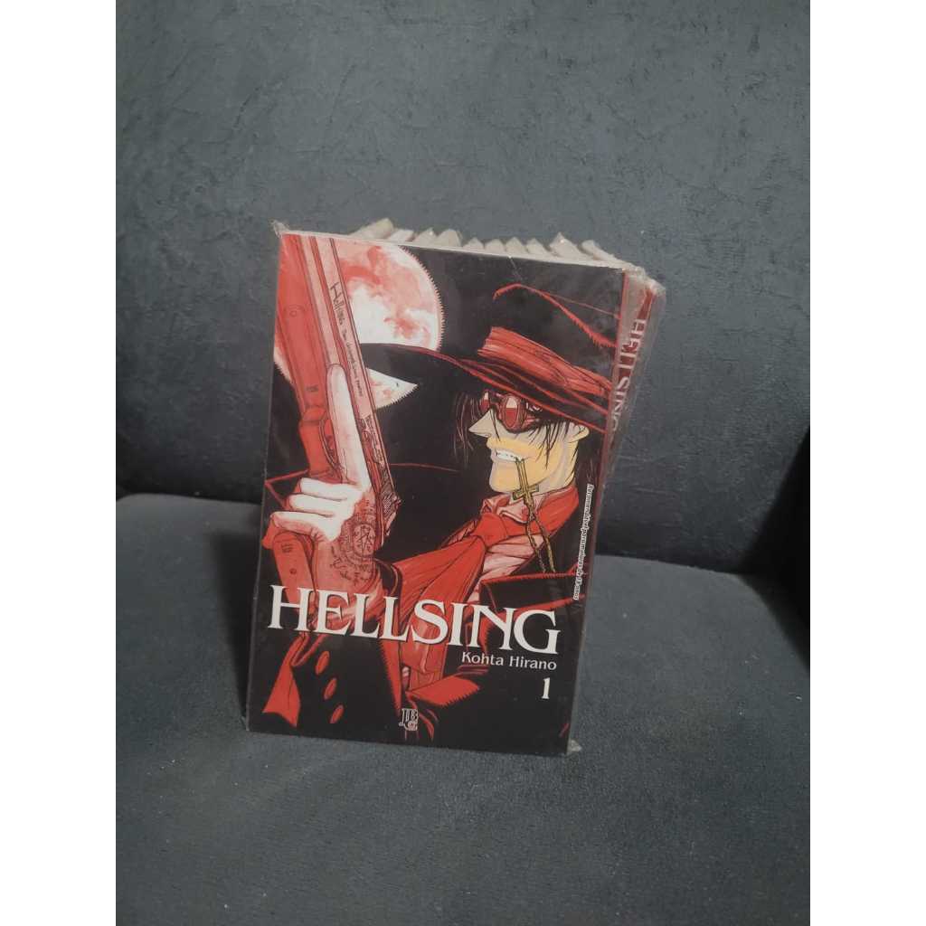 Hellsing Completo Vol. 1 ao 10. | Shopee Brasil