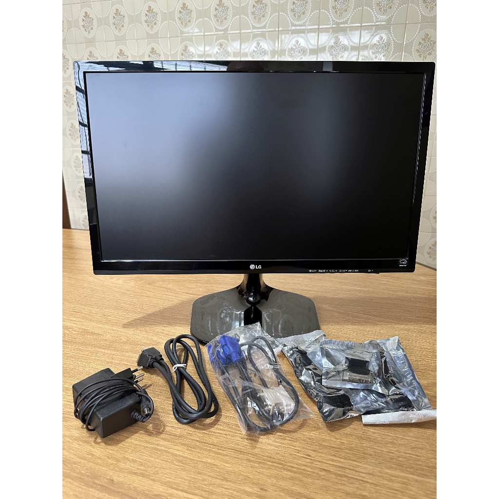 Monitor LG IPS LED 23 polegadas Flatron 23MP55HQ-P | Shopee Brasil