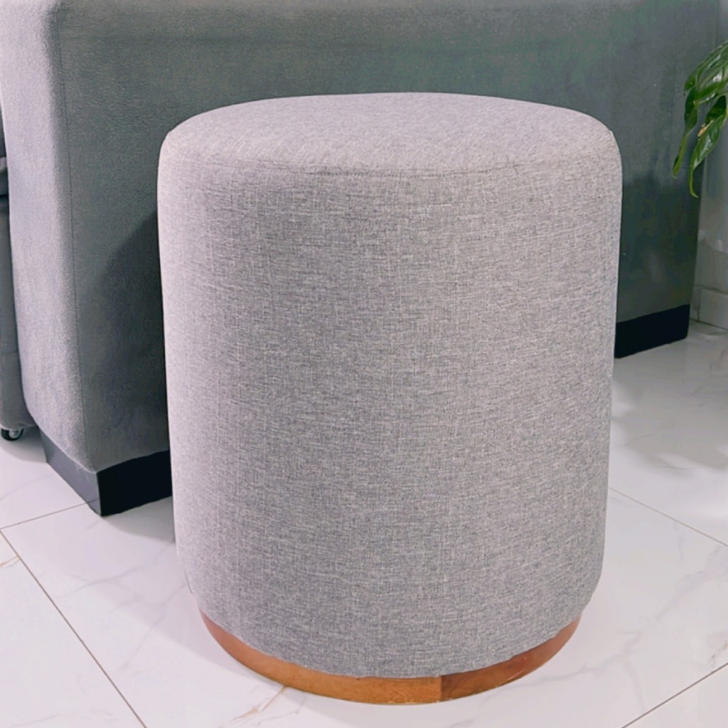 Puff Lino Moderno Linhão Mustang Estofado Decorativo Redondo Base de ...