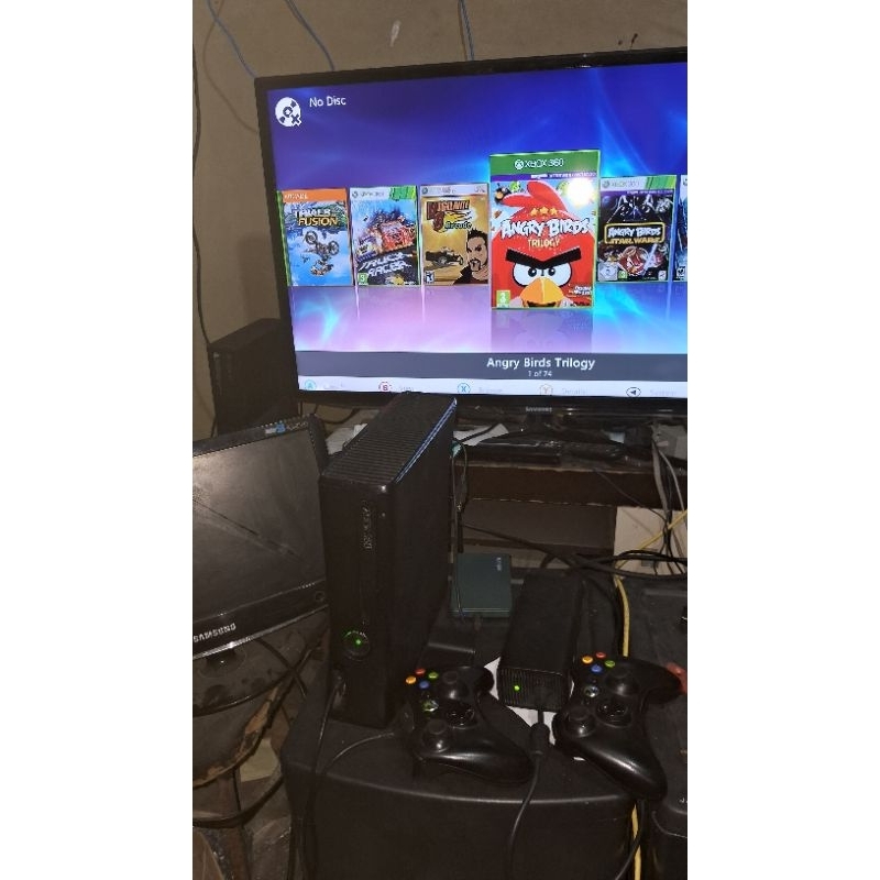 Microsoft Xbox360 Slin com 2 Controles 1 Hd500 Gb. Completo só Ligar e Jogar | Shopee Brasil