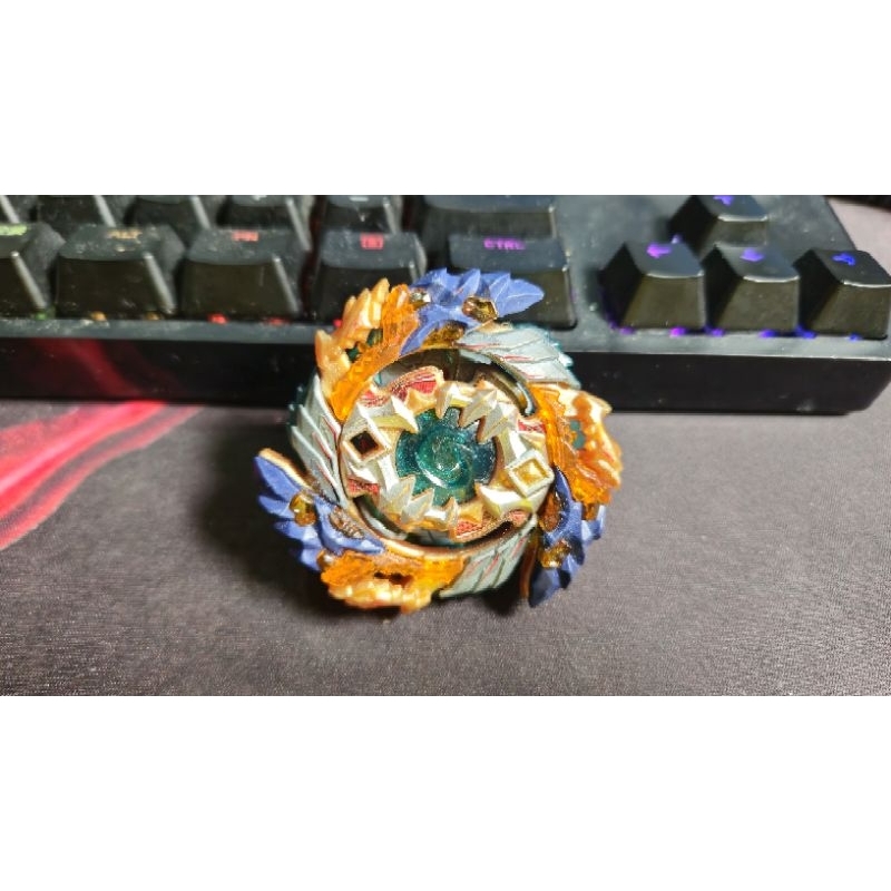 Beyblade Burst Geist Fafnir Takara Tomy | Shopee Brasil