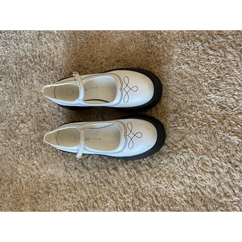 Sapatilha branca vintage plataforma bordada coquette | Shopee Brasil