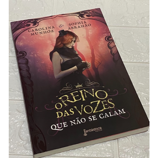 Livro Usado O reino das vozes que não se calam, Carolina Munhoz e Sophia Abrahão | Shopee Brasil