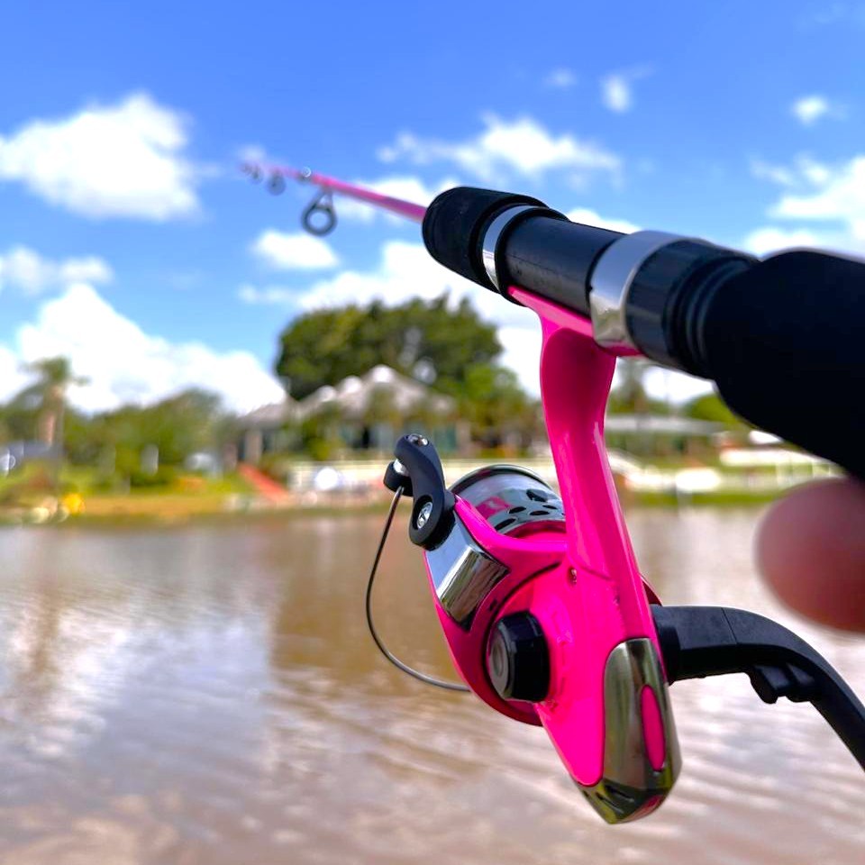 Kit de Pesca Rosa Pink Vara 1,40m Molinete 1 Rolamento Linha ...