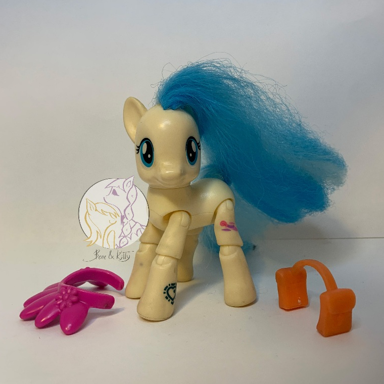 Boneca My Little Pony G4 - Explore Equestria - Miss Pommel Articulada | Shopee Brasil