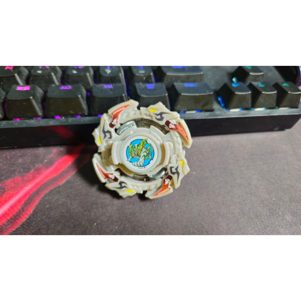 Beyblade Burst Remake Driger F Takara Tomy | Shopee Brasil