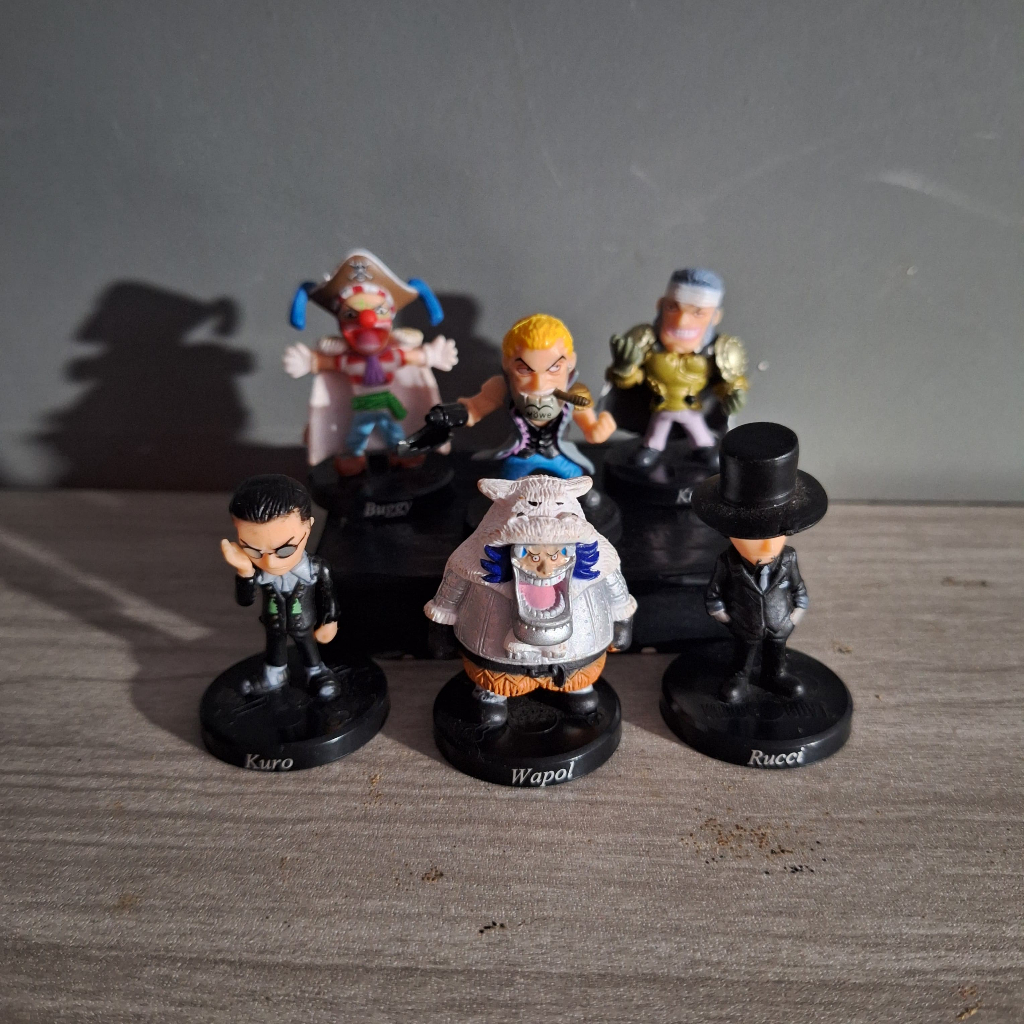 miniaturas-de-personagens-one-piece-5-a-6-cm-shopee-brasil