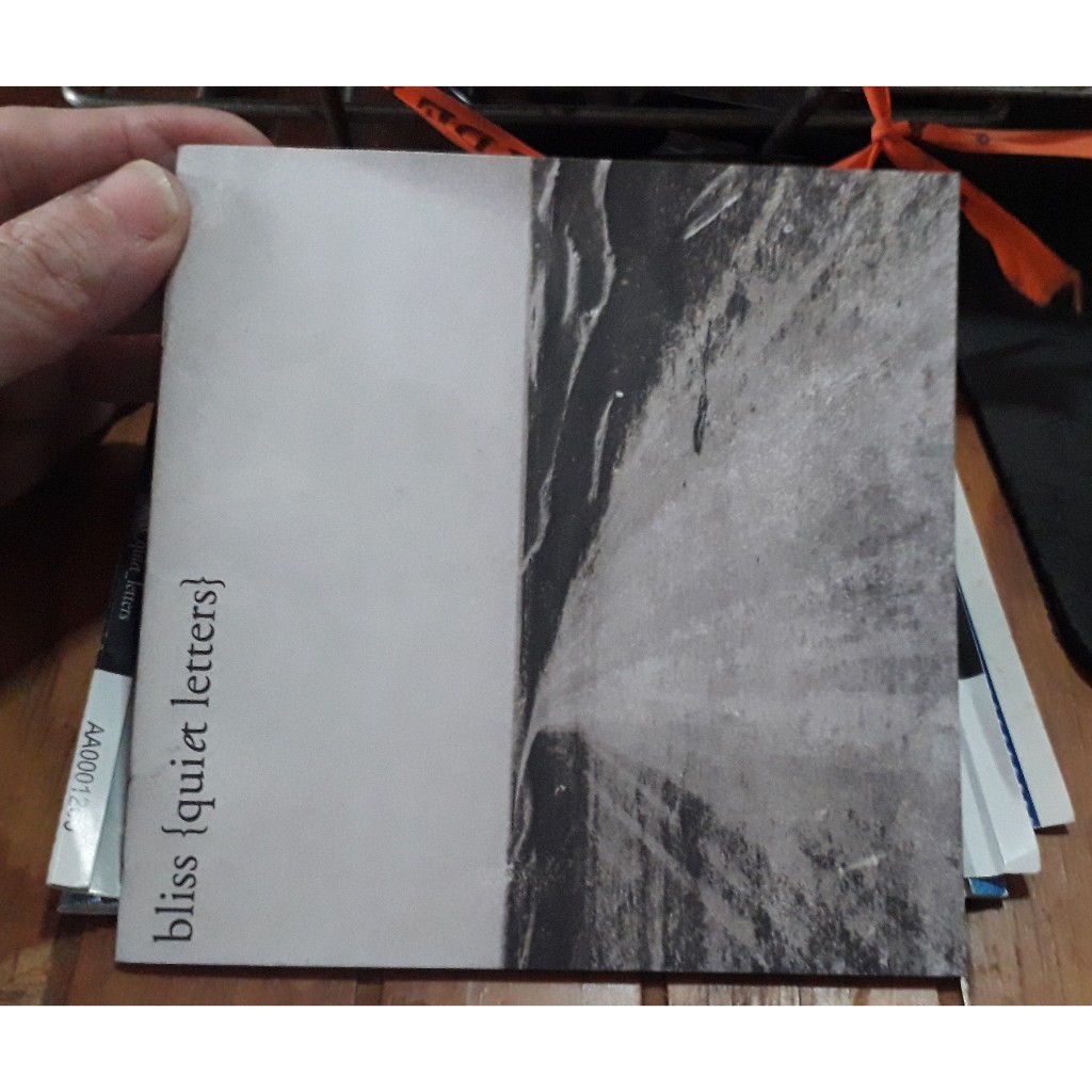 CD BLISS QUIET LETTERS | Shopee Brasil