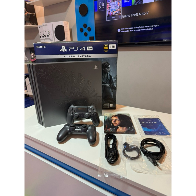 Playstation 4 pro the last of us 2 store