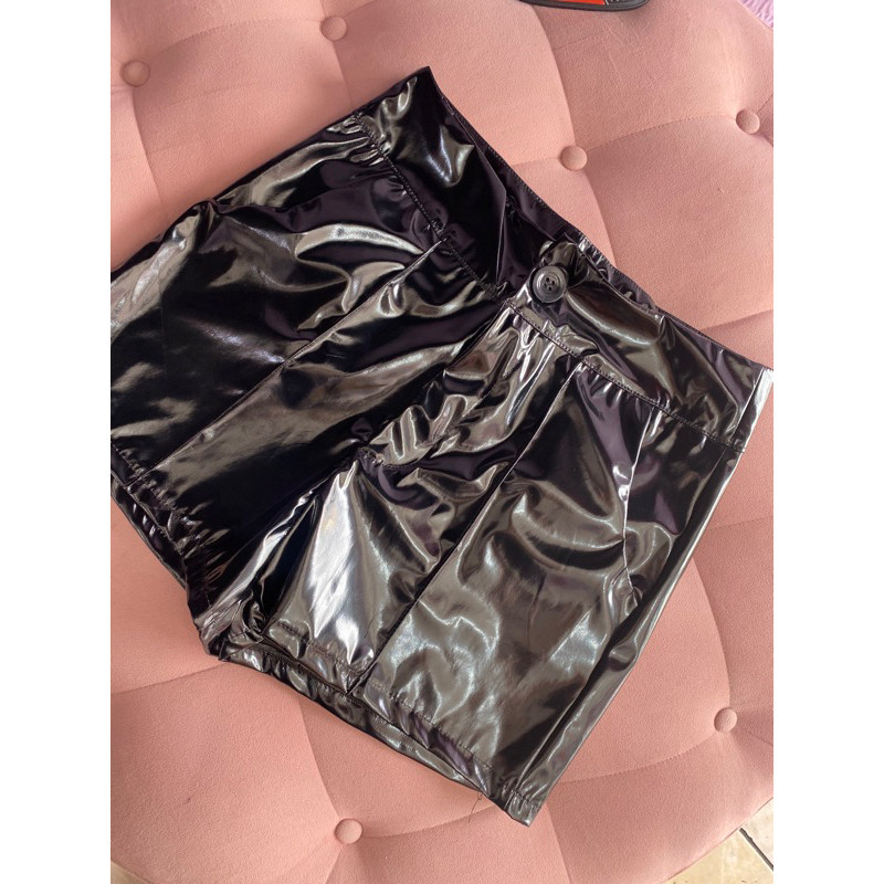 Short vinil, short de couro | Shopee Brasil