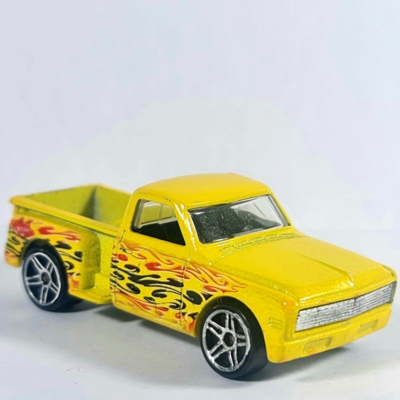 Hot Wheels CUSTOM 69 CHEVY EXCLUSIVO 5 PACK HEAT FLEET II 2005 PICKUP ...