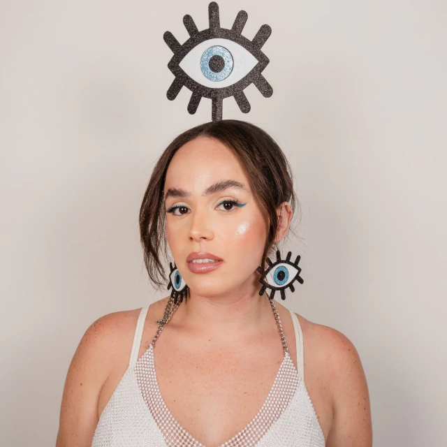 Kit Tiara + Brinco Olho Grego Carnaval 2025 Fantasia | Shopee Brasil
