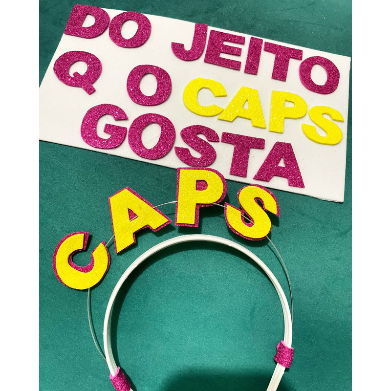 KIT TIARA E PLAQUINHA CARNAVAL - CAPS | Shopee Brasil