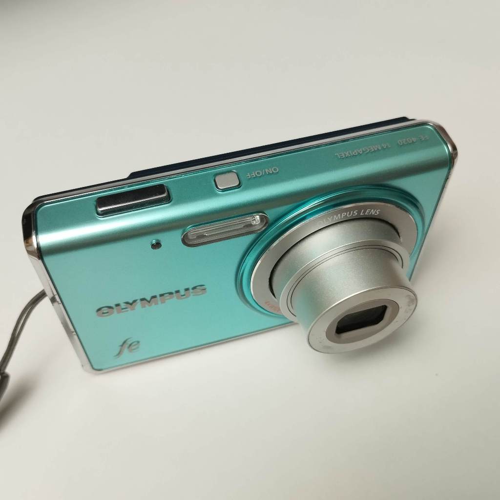 Câmera Digital Olympus FE 4020 – 14 MegaPixels - Cartão 4Gb – Azul Água ...