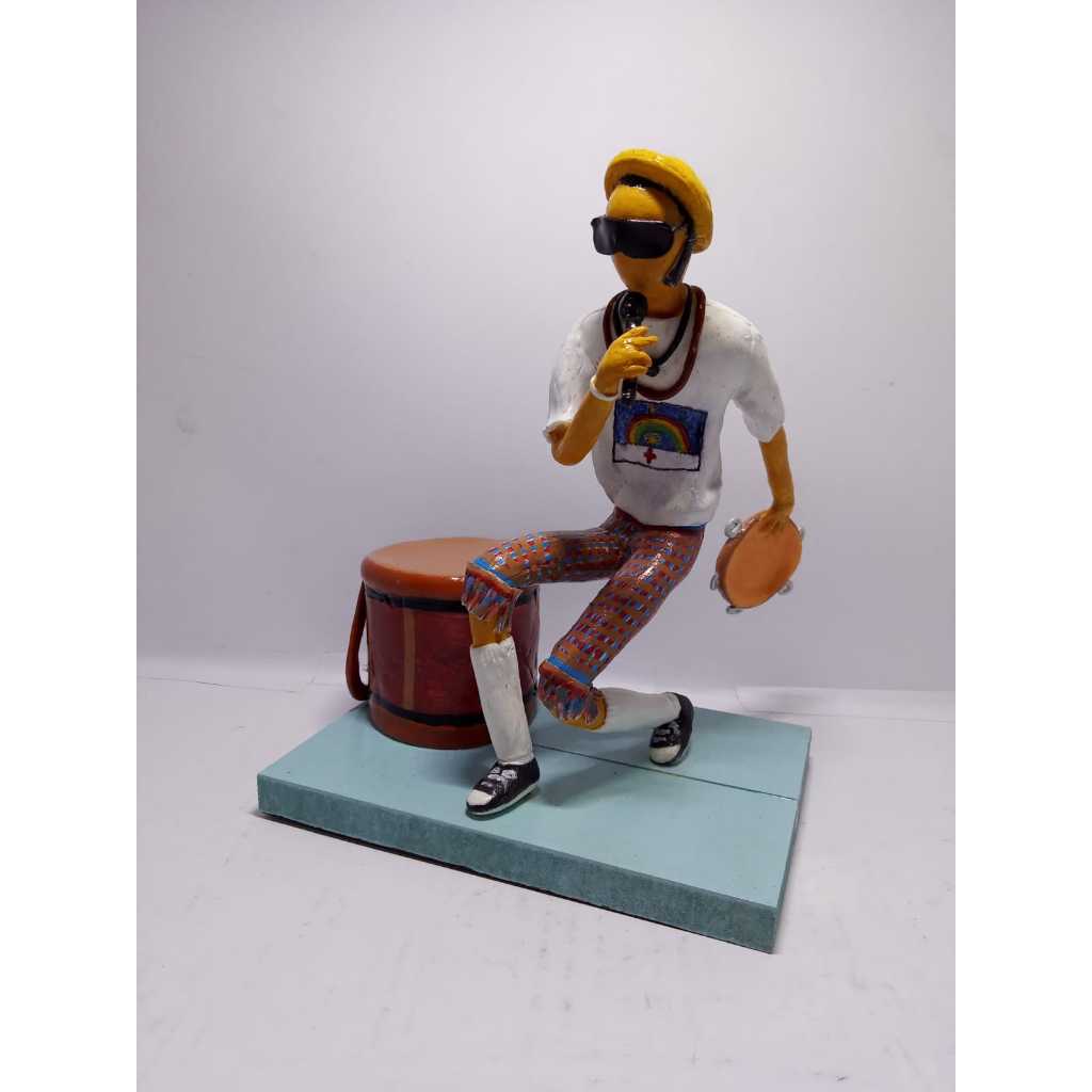 ESCULTURA CHICO SCIENCE | Shopee Brasil