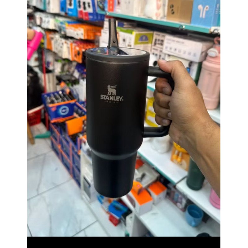 Copo Térmico Stanley Garrafa 1200ml 1,2L Com Tampa e Bico Isolado Abre e Fecha Caneca Café ...