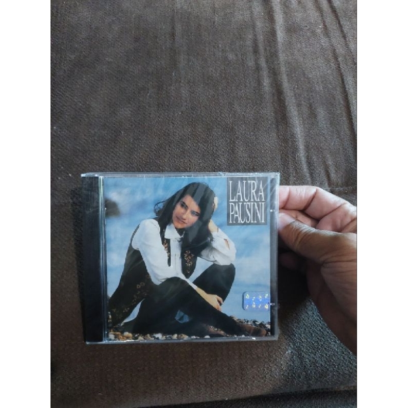 CD LAURA PAUSINI AMORES EXTRAÑOS LACRADO DE FÁBRICA RARÍSSIMO ÚLTIMA UNIDADE | Shopee Brasil