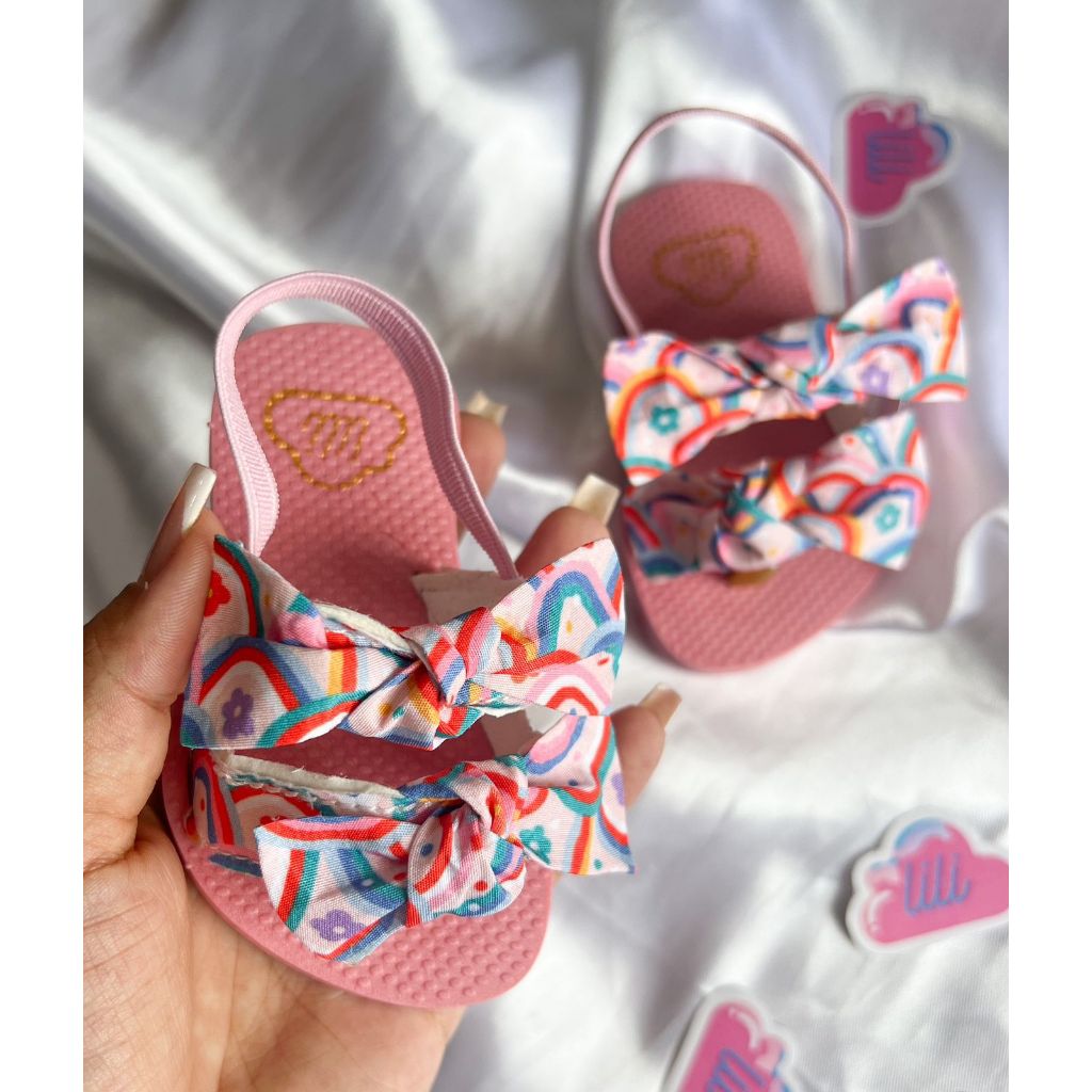 CHINELINHO ARCO IRIS BEM BLOGUEIRINHA | Shopee Brasil
