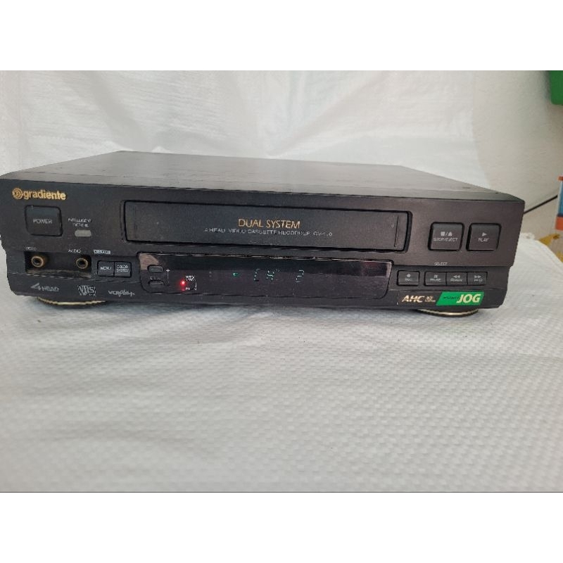 Vídeo Cassete Gradiente GV 410 | Shopee Brasil